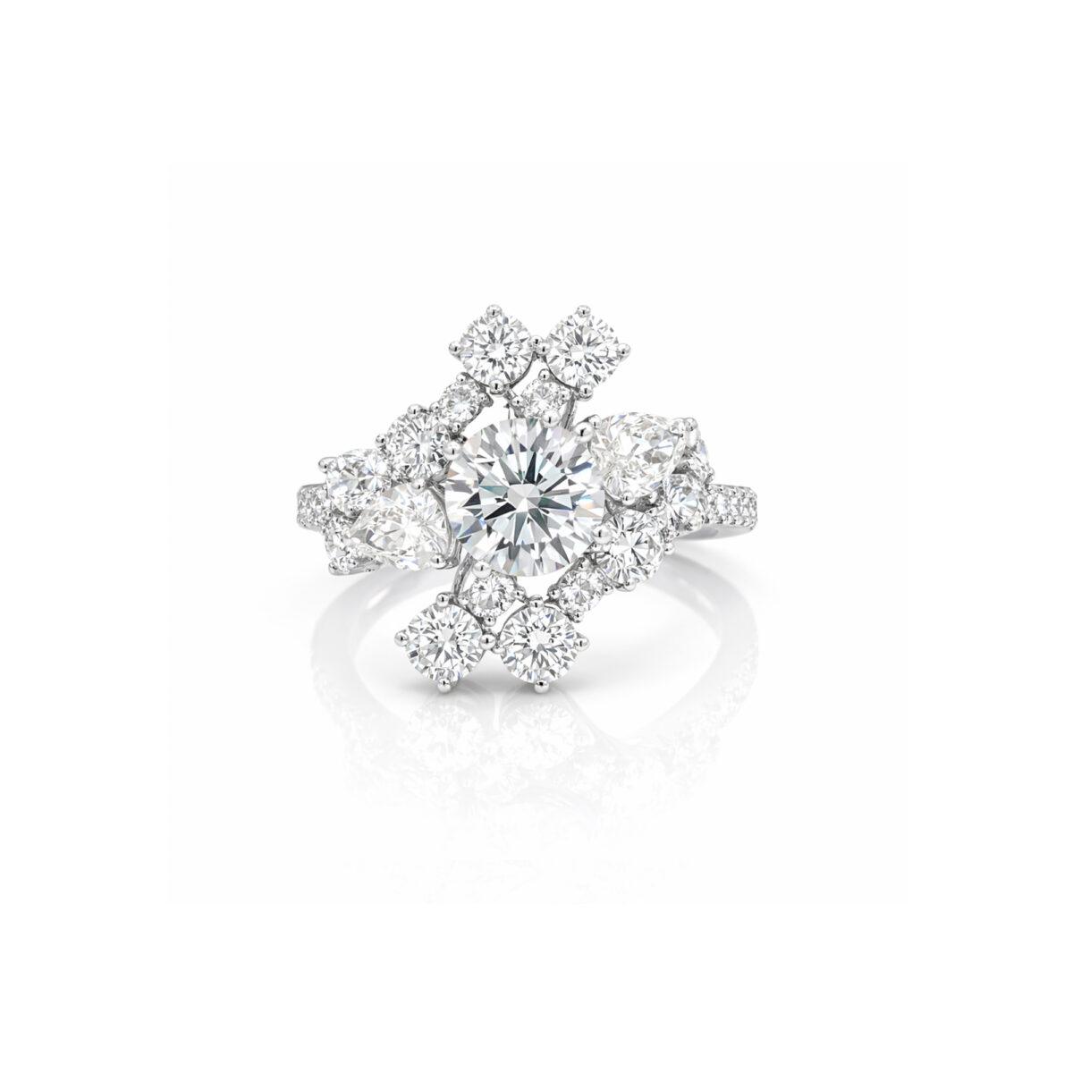 Cluster Diamond ring - Customized diamond rings in Dubai
